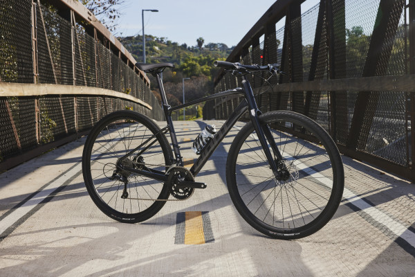 FastRoad AR 2 (2023) | bike | Giant Bicycles Australia