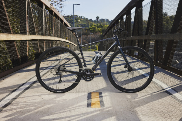 FastRoad AR 2 (2023) | bike | Giant Bicycles Australia