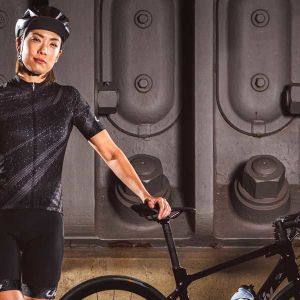 Stealth Collection | Bib Shorts | Liv Cycling South Korea 대한민국