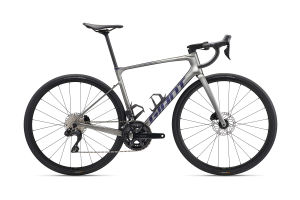 Ultra Comfort Endurance Rennrad | Giant Defy Advanced 1 | Giant Bicycles DE