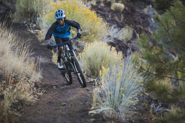 Stance (2024) | bike | Giant Bicycles Canada