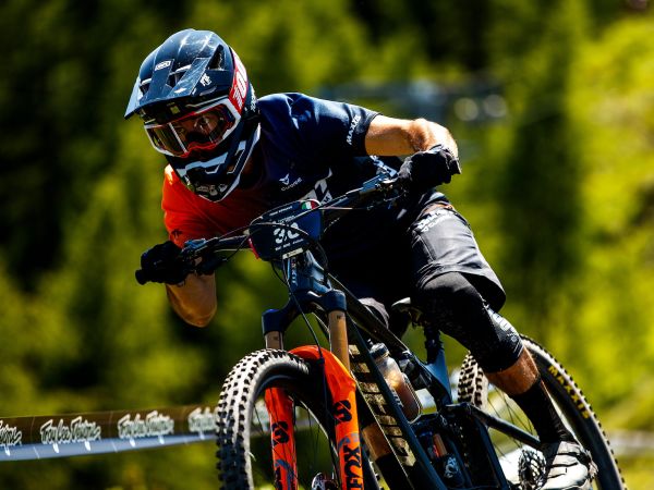 Youn Deniaud | Giant Bicycles Schweiz | Suisse Youn Deniaud | Giant Bicycles Schweiz | Suisse
