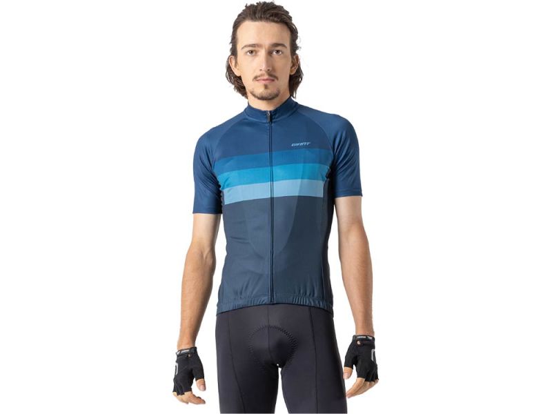 Giant Apparel Fit Guide | Giant Bicycles UK