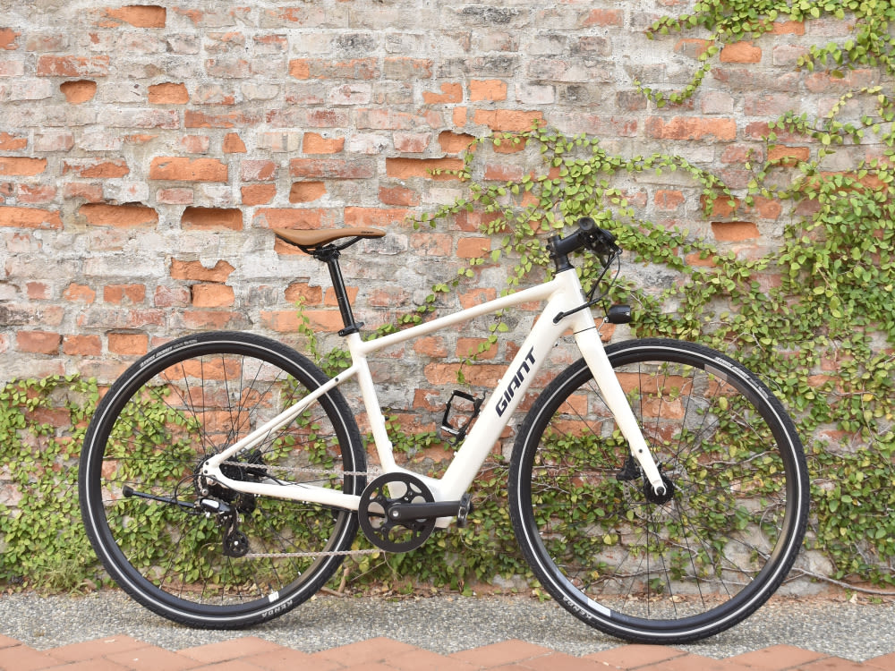 捷安特電動輔助自行車｜FASTER E+微電輕助力，運動新時尚！ | Giant Bicycles Taiwan 臺灣