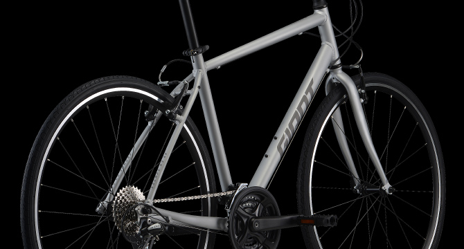 2026「ESCAPE Rシリーズ」「GRAVIERシリーズ」を先行発売 | Giant Bicycles Japan 日本